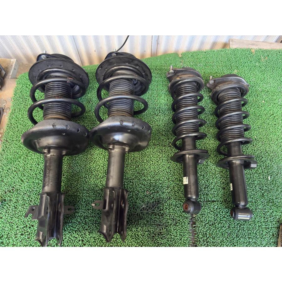 250802-A7 インプレッサ スポーツ GP7 純正 サスショック 1台分 ストラット 20310FJ020 20310FJ030 20365FJ010 : 中古部品のカーマテ1号店 ...