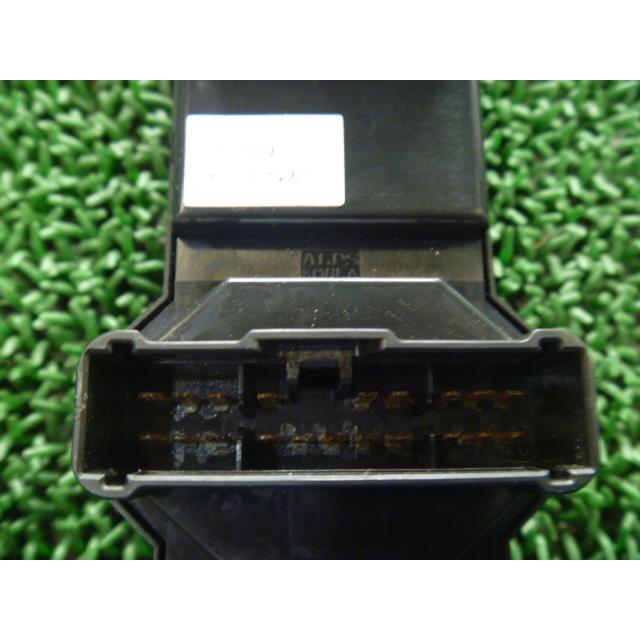 ゼスト DBA-JE1 パワーウインドウスイッチ :000001982361900:中古部品のカーマテ2号店 - 通販 - Yahoo!ショッピング