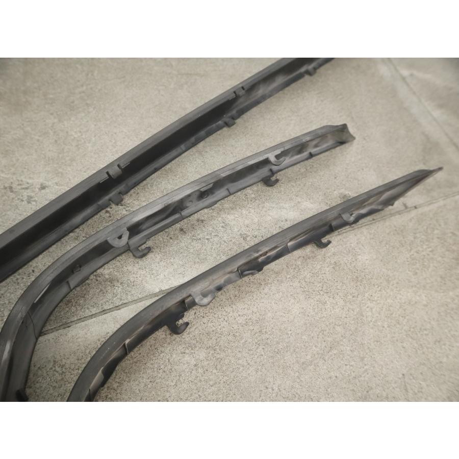 BMW E36 コンパクト 318ti CG19 リアバンパー モール3点セット ※ 51128146093 51128146091 ...