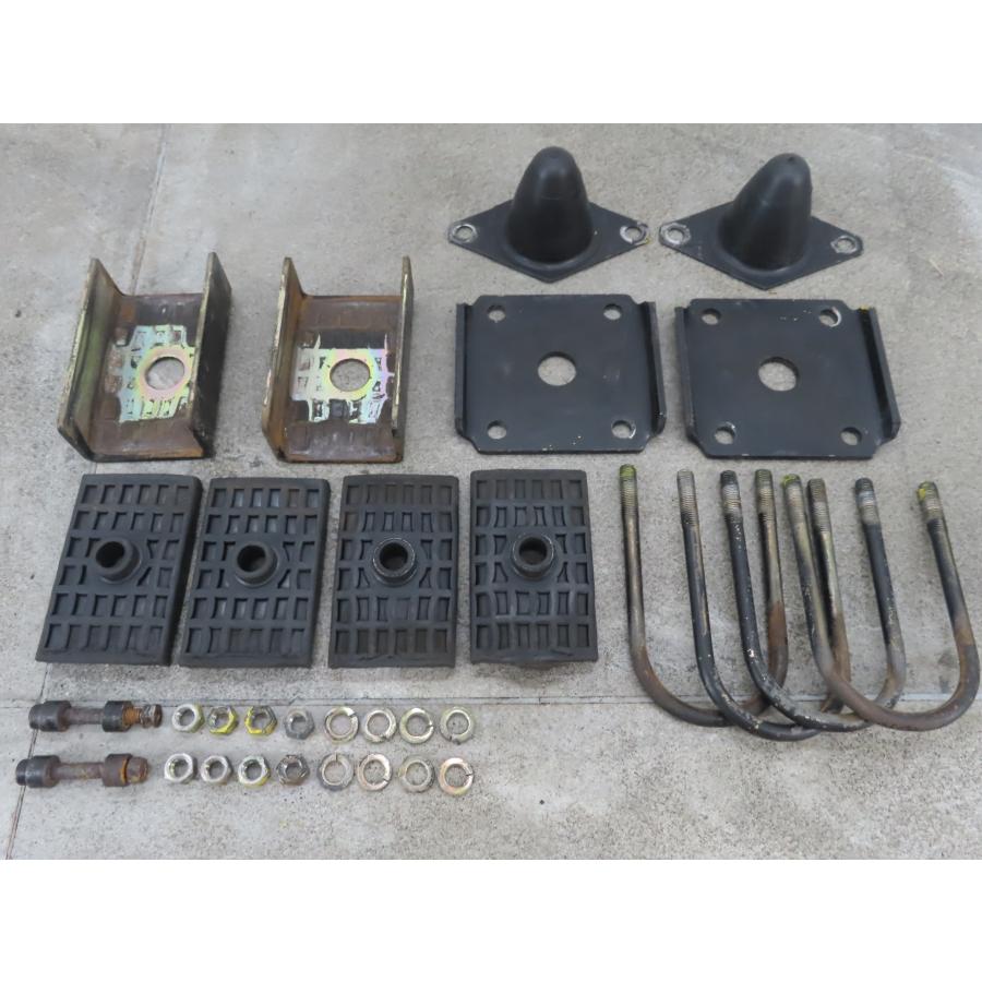 三菱 ミニキャブ U42V リアリースプリング用 U字ボルト バンプラバー 等 左右 セット ※ クランプ パッド スリーブ付き : アップスYahoo!ショップ - 通販 - Yahoo ...