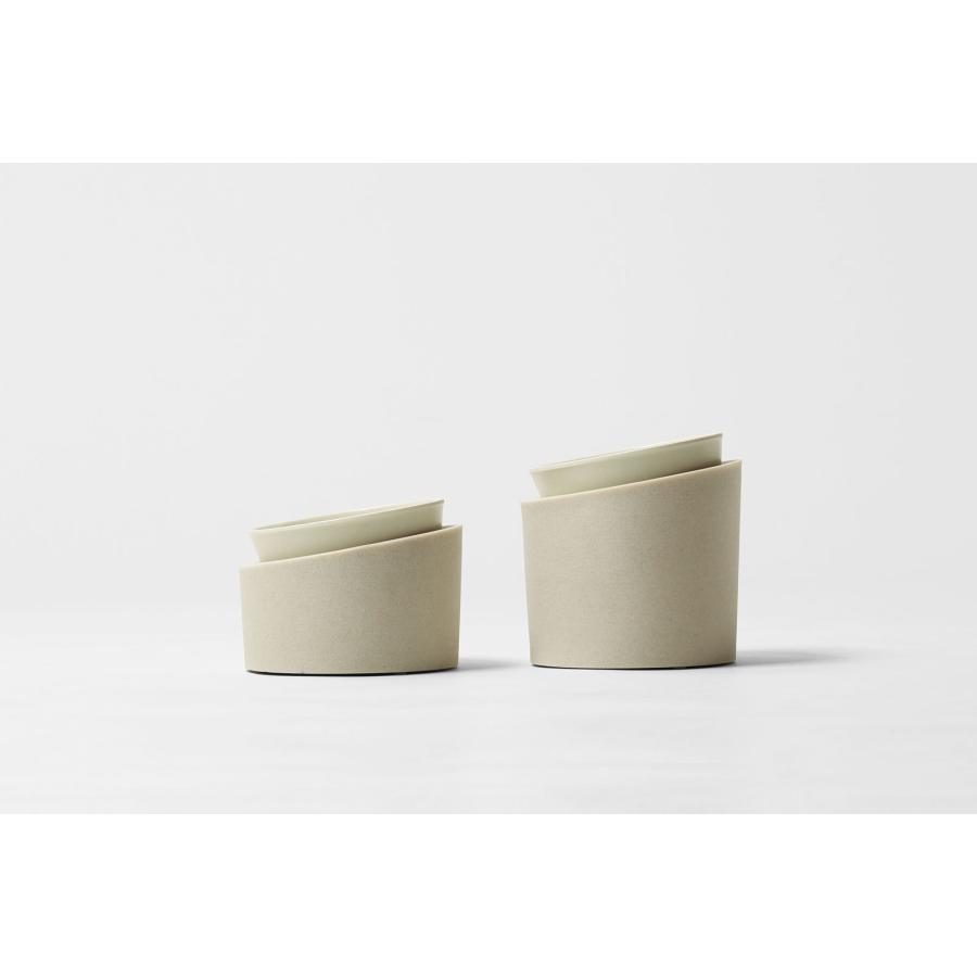 ペットウォーターボウル ideaco イデアコ ペット用食器 ペットフィーダー ウォーターボウル High（高） ストーンサンドブラック/チャコール : クラシモノ CDF - 通販 ...