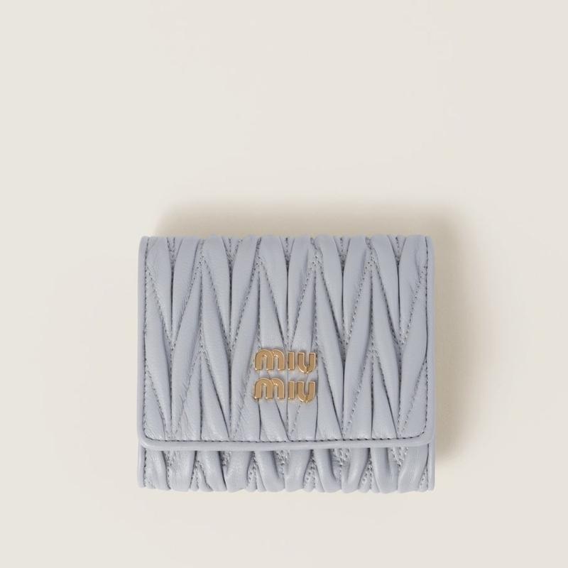 miu ミュウミュウ MIU マテラッセレザー 財布5MH033_2FPP_F0164【パールグレー 】【送料無料】【正規品】 : ブランドバッグ・雑貨 Celebrity - 通販 ...