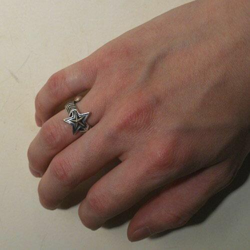 CODY SANDERSON Cody Sanderson W-LARGE ARROW LARGE STAR FREE RING : CG ...