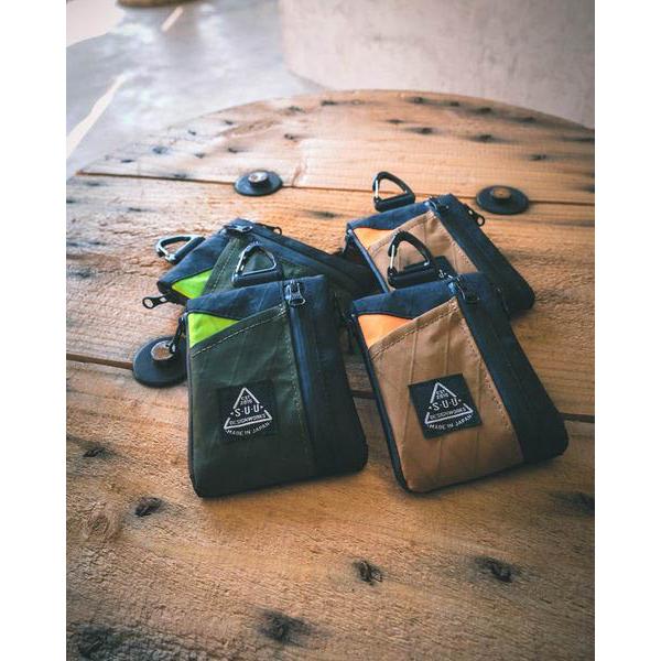 ( SUU DESIGN WORKS / Multi Pouch (SNOW WHITE) )スーデザインワークス マルチポーチ ホワイト 財布 カードケース 鍵 カラビナ 登山 アウトドア ...