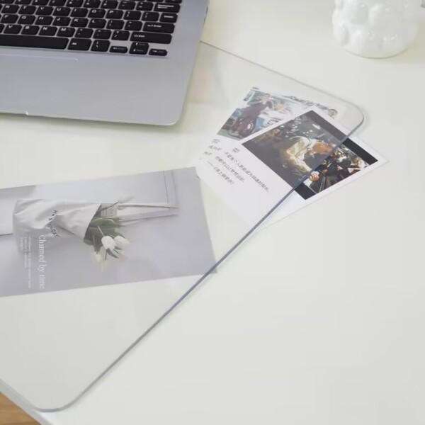 Royhom デスクマット 透明 PVC製 テーブルマット クリア 厚さ1.5mm, 60cm x 35cm 防塵 防水 滑り止 : チャンスAA - 通販 - Yahoo!ショッピング