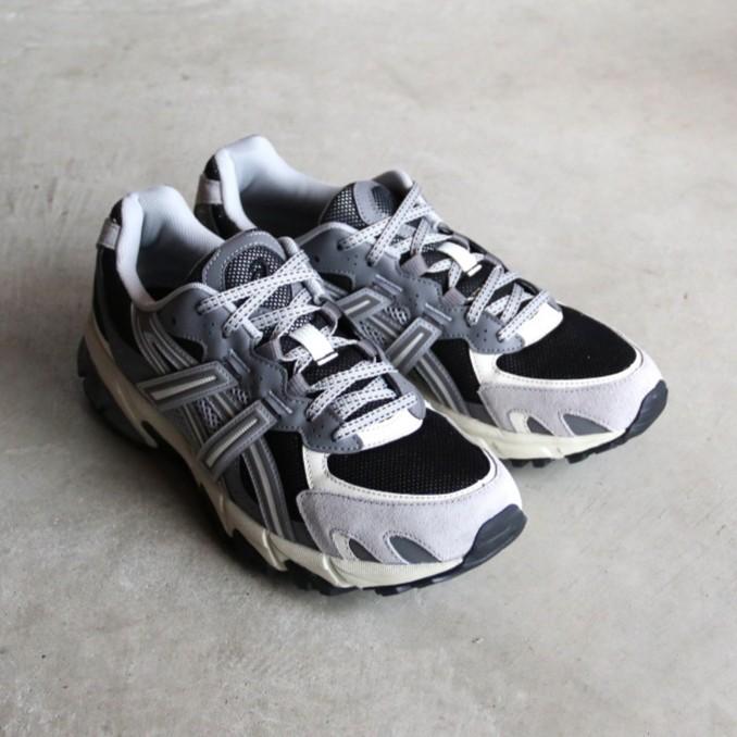 ASICS（アシックス） スニーカー メンズ レディース 運動靴 スポーツ