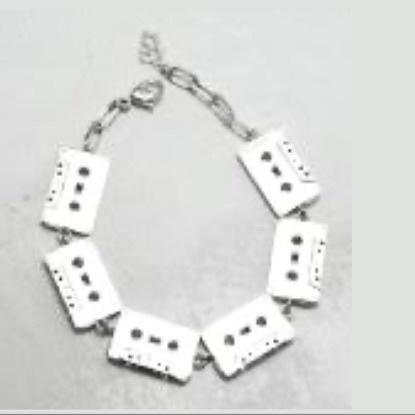 Poly Things 正規取扱 ブレスレット アクセサリー カセットテープ ギフト ポリーシングス Mix Tape Bracelet ...