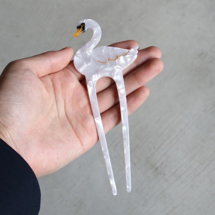ククシュゼット 正規商品 かんざし ヘアコーム アクセ 鳥 個性的 おしゃれ Coucou Suzette 白鳥 ヘア スティック Swan ...