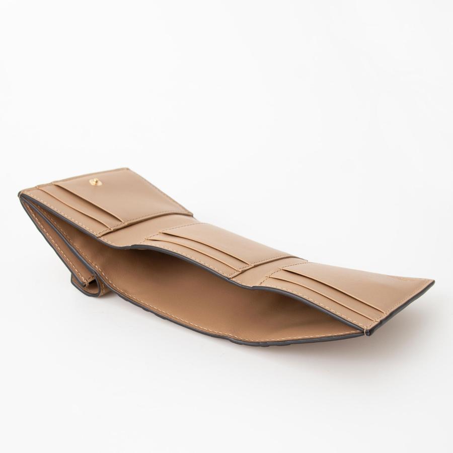 FENDI フェンディ 財布 三つ折り財布 FF DIAMONDS TRIFOLD FENDI フェンディ 財布 三つ折り財布 FF DIAMONDS TRIFOLD