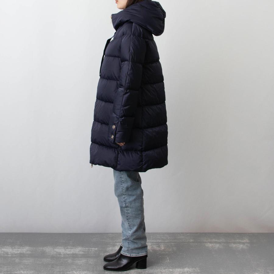 HERNO ヘルノ レディース ダウンコート A-SHAPE HOODED SATIN HERNO ヘルノ レディース ダウンコート A-SHAPE HOODED SATIN