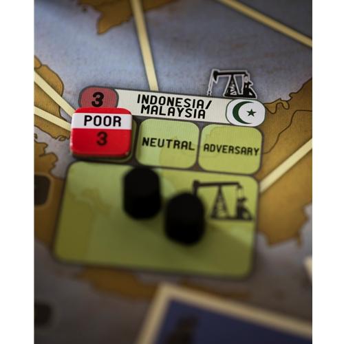 GMT: Labyrinth: The War on Terror, 5th Printing : クロノノーツゲーム - 通販 ...