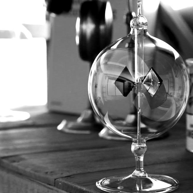 【グローブ】Vogel Radiometer フ ォーゲル ラジオメーター ドイツ 製 オブジェ インテリア 書斎 : クロノワールド ジャパン - 通販 - Yahoo!ショッピング