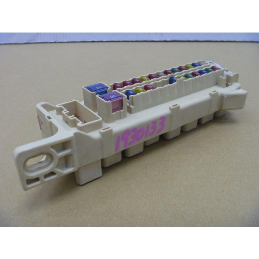 193133)平成14年 MPV LW3W ヒューズボックス LD47-66-730 : 中古パーツKOBE - 通販 - Yahoo!ショッピング