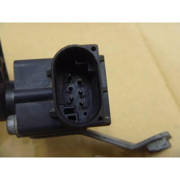 530430)平成15年 BMW Z4 GH-BT30 リアハイトセンサー ※未テストです ※この商品は保証・返品は不可となります。 : 中古 ...