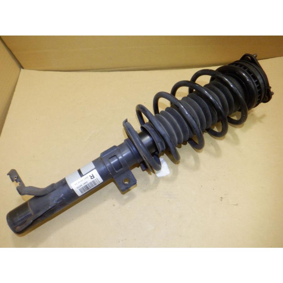 213120)平成18年 デミオ DY3W フロントストラット右 D461-34-700 : 中古パーツKOBE - 通販 - Yahoo!ショッピング