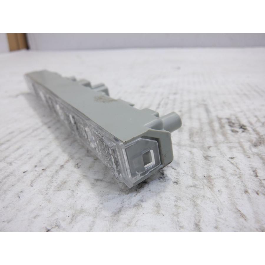 213398)平成25年 カムリ AVV50 ハイマウントストップランプ 81006-33030-C0 : 中古パーツKOBE - 通販 ...