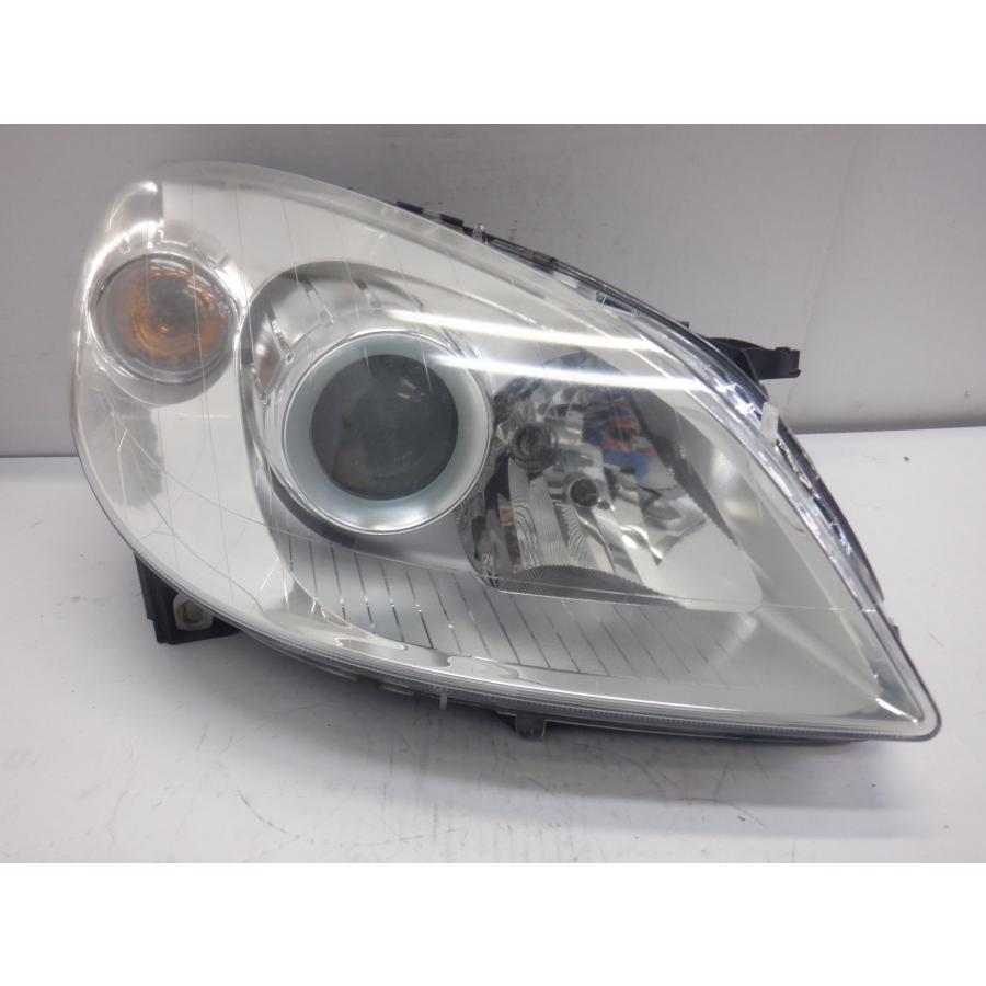 233125)平成23年 メルセデスベンツ Bクラス CBA-245232 ヘッドランプ右/ヘッドライト右 : 中古パーツKOBE - 通販 ...