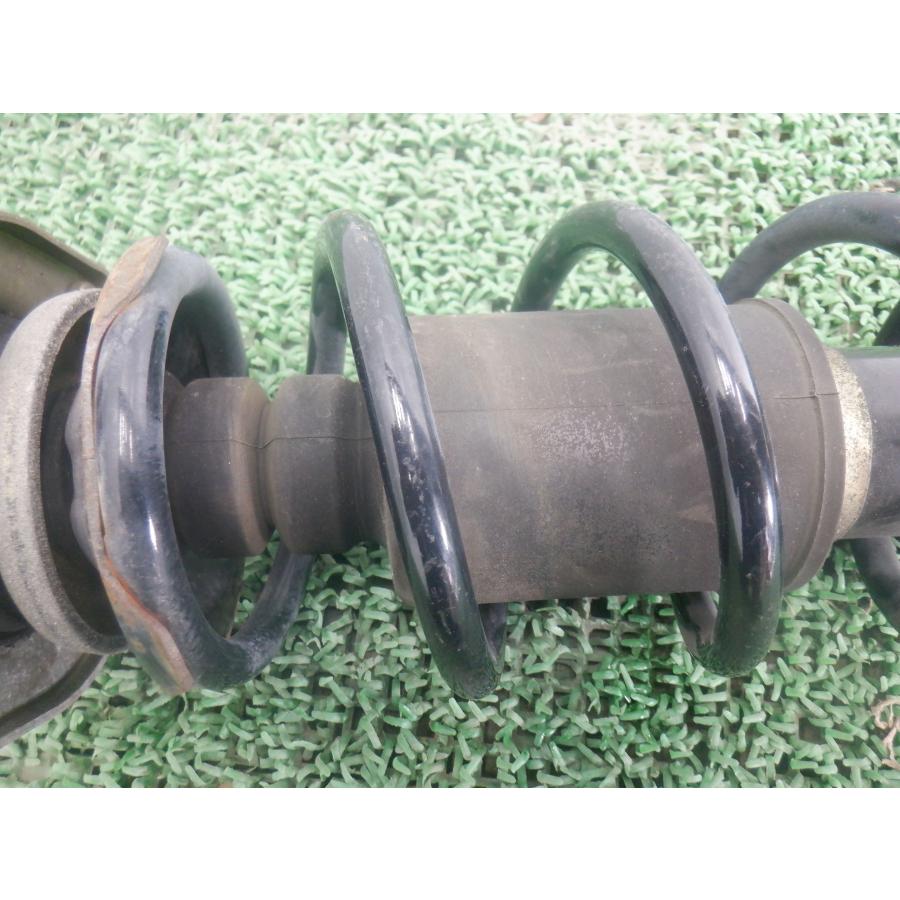 233237)平成13年 ムーヴ L900S フロントストラット左 48520-97270-000 ※走行距離：86,133km : 中古 ...