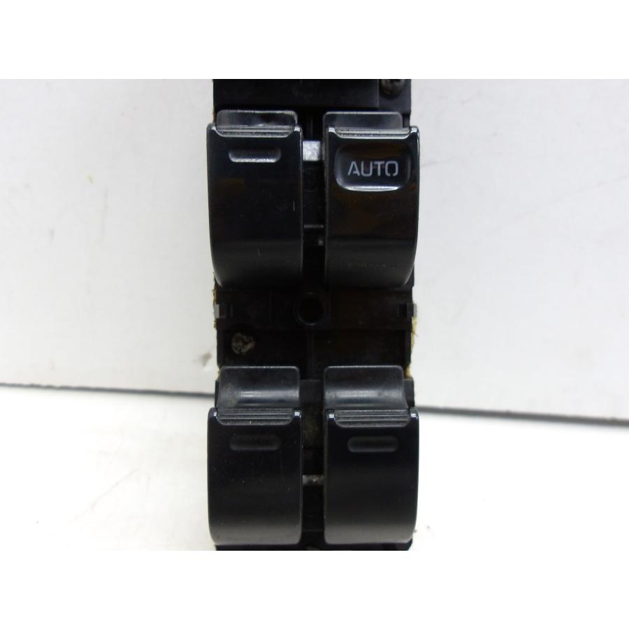 253028)平成19年 クラウン YXS10H パワーウィンドウスイッチ/集中スイッチ 84820-10040 : 中古パーツKOBE ...