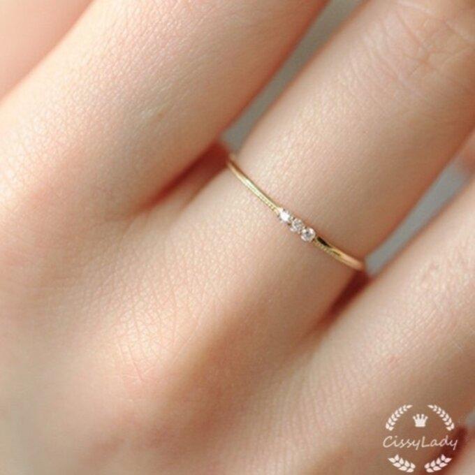 Sv925純銀製 繊細 シンプル 極細 3つのCZダイヤ K18 ピンキーリング 指輪 リング 大人可愛い 彼女 妻 プレゼント ご褒美 金属アレルギー対応 : cissylady - 通販 ...