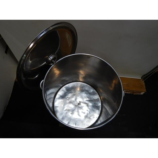 SA18-8ステンレス 大型 寸胴 鍋 ふた付 60cm φ60cm深60cm 外寸φ626H600mm 165L 16.44kg 取手55mm 厚1.2mm 底へこみ キッチンポット ...