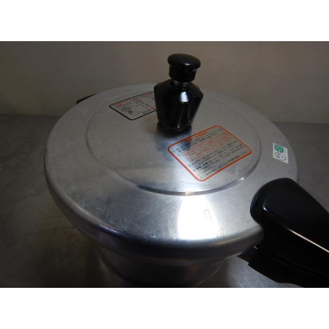 ムスイ 圧力鍋 T-400 4L W47D26H22mm 2.94kg 内寸φ210×125mm IH非対応 アルミニウム合金 内寸21cm 広島アルミニウム工業 : シティオ豊橋 - 通販 ...