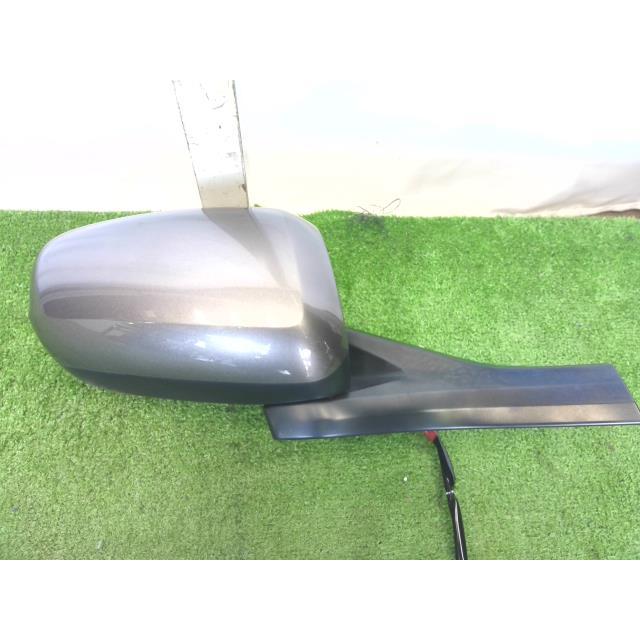 インサイト DAA-ZE2 YR578M 右サイドミラー 76200-TM8-J22ZM : 近松商会 - 通販 - Yahoo!ショッピング