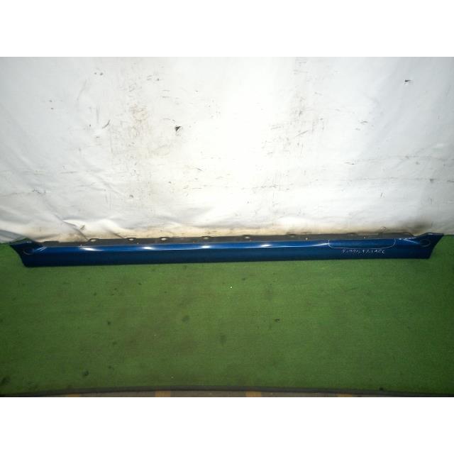 bB GH-NCP31 8M6 ブル- 左サイドステップ 75852-52010 : 近松商会 - 通販 - Yahoo!ショッピング