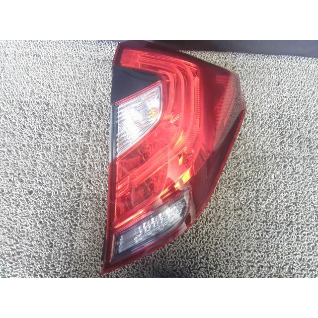 フィット DAA-GP6 右テールランプ W3699 33500-T5A-N31 : 241002000315500 : 近松商会 - 通販 - Yahoo!ショッピング