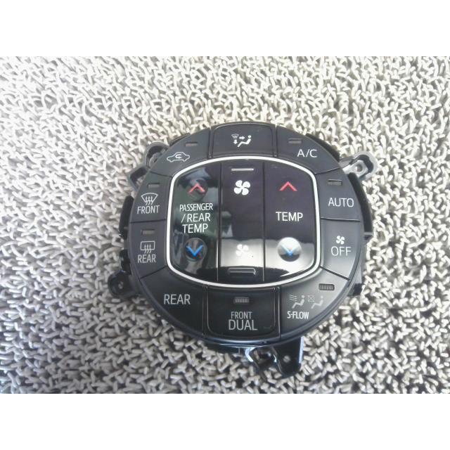 NOAH ノア DAA-ZWR80G エアコン スイッチ パネル ハイブリッドG 7人 070 55930-28100 : 近松商会 - 通販 - Yahoo!ショッピング