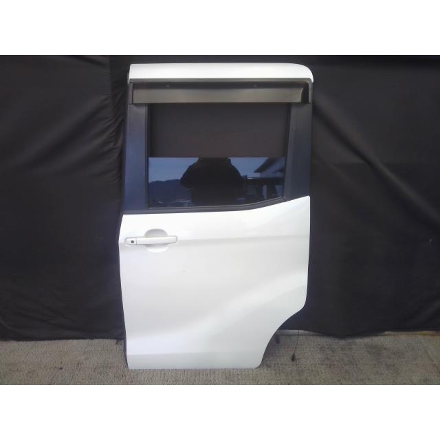 デイズルークス DBA-B21A リア 左 ドア リヤ X SLN M31Q8 82101-6A01A : 近松商会 - 通販 - Yahoo!ショッピング