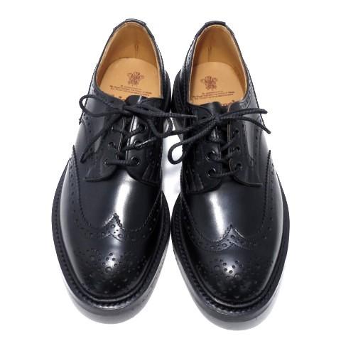 未使用 Tricker's トリッカーズ M5633 ダービーブローグ バートン ウィングチップ ダイナイト ブラック 黒 UK8 箱付 ...