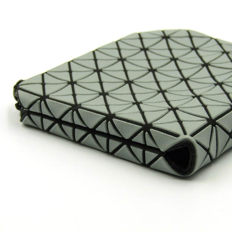 美品 BAO ISSEY MIYAKE バオバオ イッセイミヤケ ミニ財布 BB04-AG333-12 CLAM WALLET クラム ...