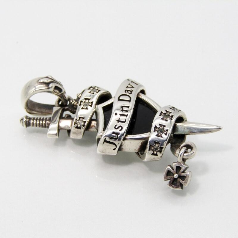 JUSTIN DAVIS ジャスティンデイビス ペンダント SPJ696 KING'S COURAGE PENDANT キングスカレッジ シールド ソード オニキス 28007409 ...
