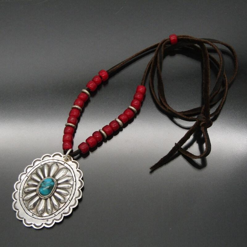 Navajo ナバホ族 ネックレス ターコイズ コンチョ ペンダント メンズ レディース レザー ビーズ 28009360 : クラシック - 通販 - Yahoo!ショッピング