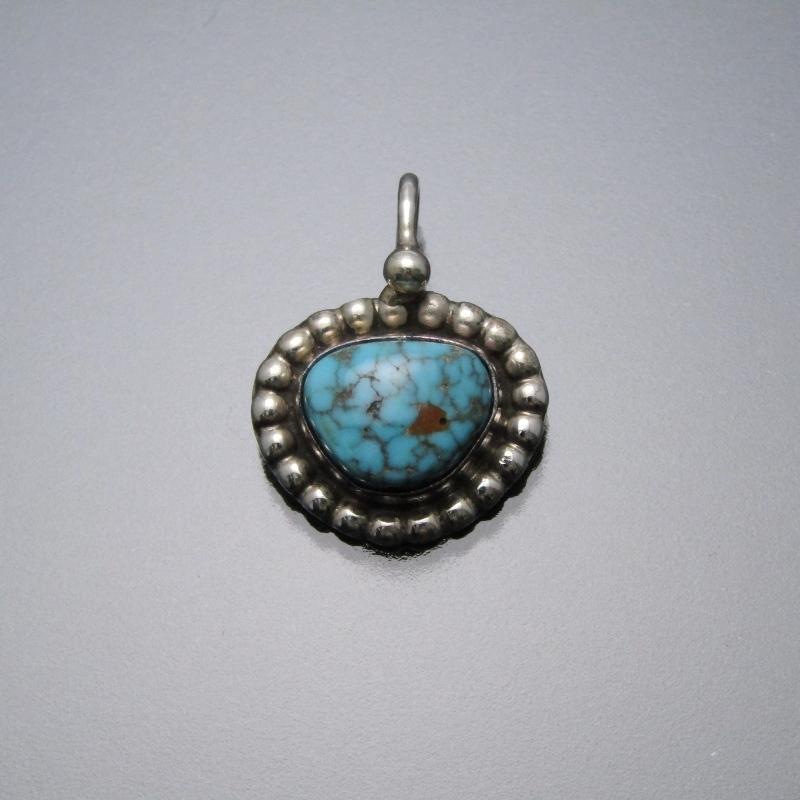 美品 Ruth Ann Begay ナバホ族 ペンダント レッドマウンテン ルースアンビゲイ ターコイズ ミニ トップ インディアンジュエリー ...