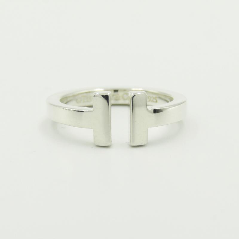 TIFFANY&Co. 美品 Tiffany&Co. ティファニー リング Tスクエア T SQUARE RING Ag925/SV925 10.5号 50015995 : クラシック ...