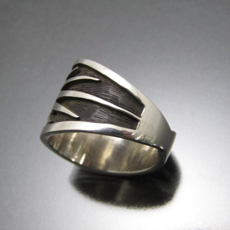 美品 Raymond Kyasyousie ホピ族 リング オーバーレイ サンフェイス 7.5号 インディアンジュエリー 中古 ...