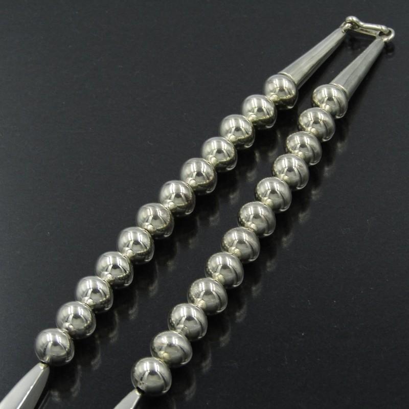 良品 Cippy Crazy Horse コチティ族 ネックレス シルバービーズ 良品 Cippy Crazy Horse コチティ族 ネックレス シルバービーズ