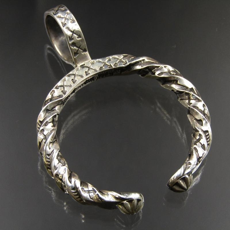 良品 Sunshine Reeves ナバホ族 ペンダント ナジャ サンシャインリーブス スタンプワーク 80002528 : クラシック ...