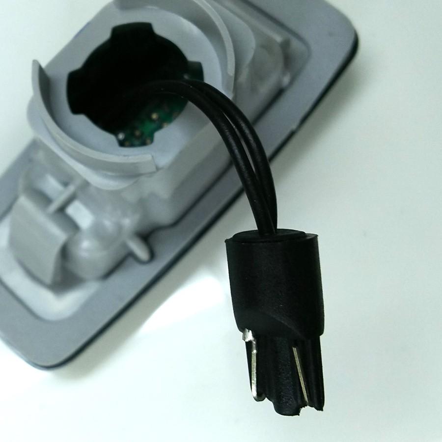 LEDサイドマーカー ニッサン用 Y50フーガ/F50シーマ/Z50ムラーノ LEDサイドマーカー ニッサン用 Y50フーガ/F50シーマ/Z50ムラーノ