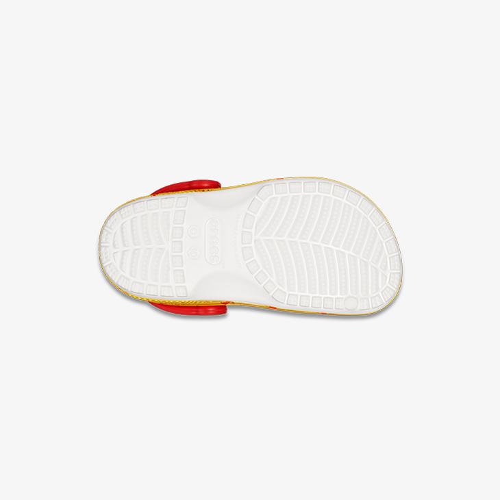 crocs（クロックス） サンダル メンズ 《Ks》 Classic Disney Winnie the Pooh Clog T クラシック ...