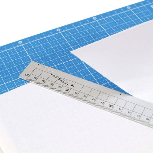 クツワ アルミ定規 30cm シルバー XS04SV : cocoatta - 通販 - Yahoo!ショッピング