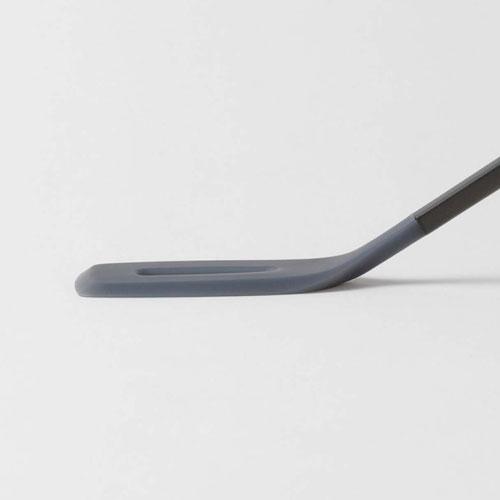 マーナ トライアングリップ シリコーンターナー ブラック K537BK : 4976404253792 : cocoatta - 通販 - Yahoo!ショッピング