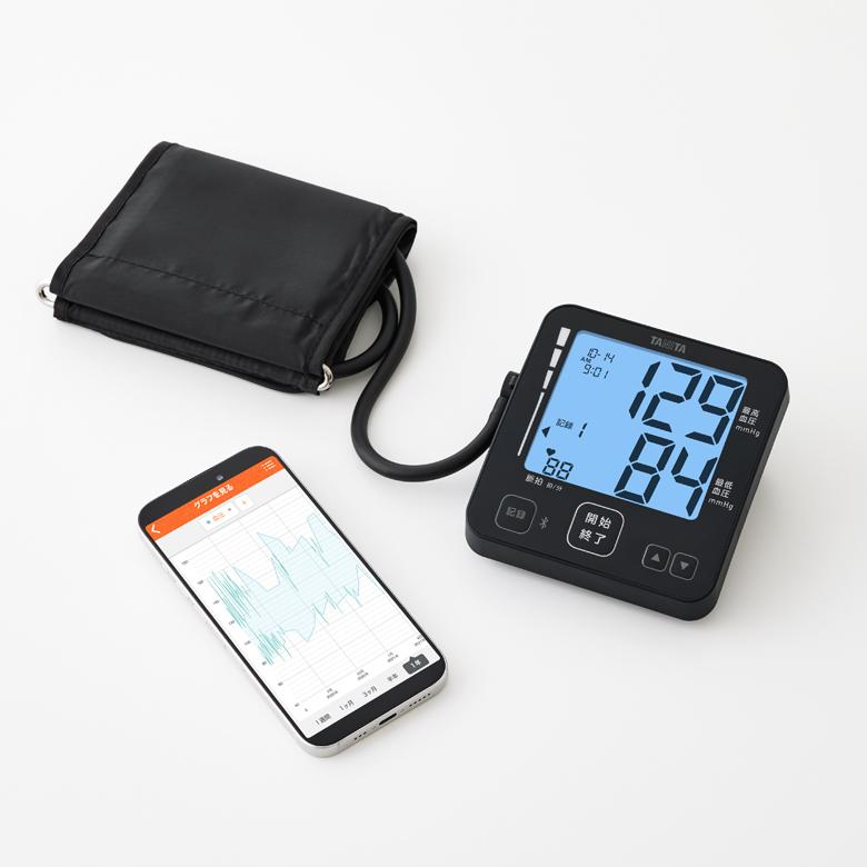 TANITA タニタ 上腕式 血圧計 BP228L 正規品 アプリ スマホ連携 Bluetooth 通信 昇圧式 加圧式 簡単 手軽 正確 電池式 携帯 旅行 収納ケース 黒 BP228L ...