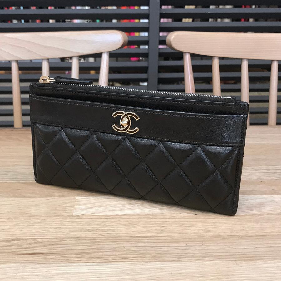 CHANEL 【小美品】シャネル マドモアゼル マトラッセ マルチポーチ ココマーク ラムスキン ブラック A70651 黒 フラグメント ...