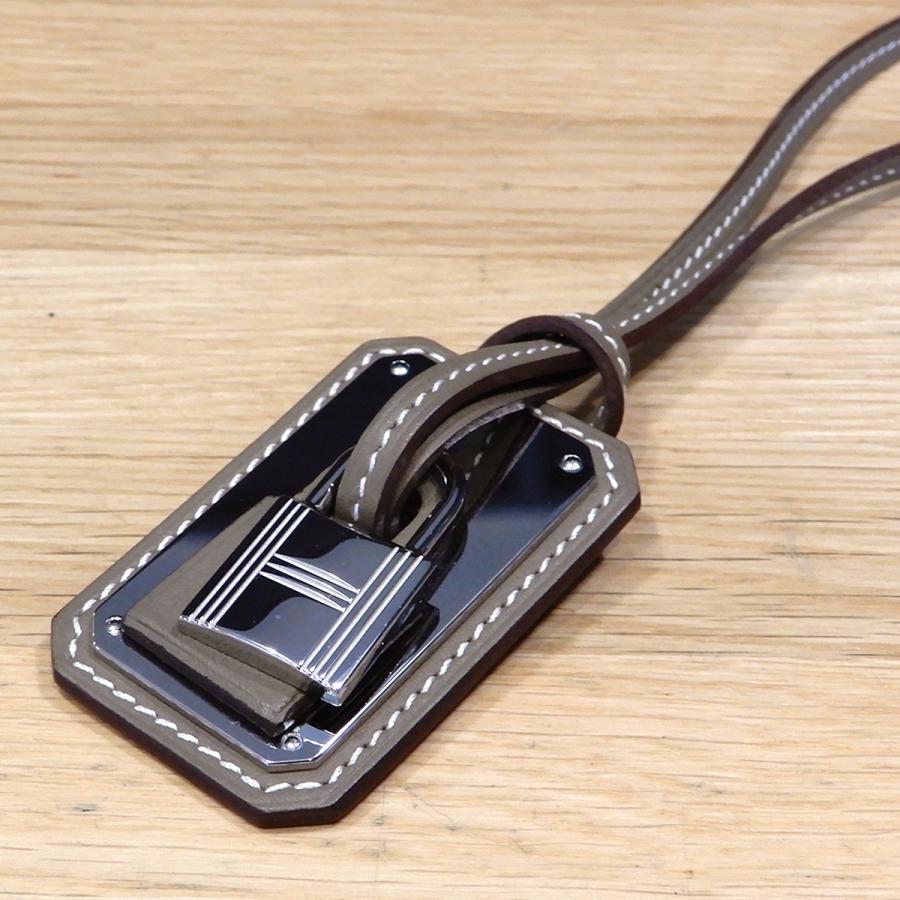 HERMES（エルメス） 【新品未使用】エルメス オーケリーネックレスGM スイフト エトゥープ シルバー金具 Z刻印 ペンダント 09973 ...