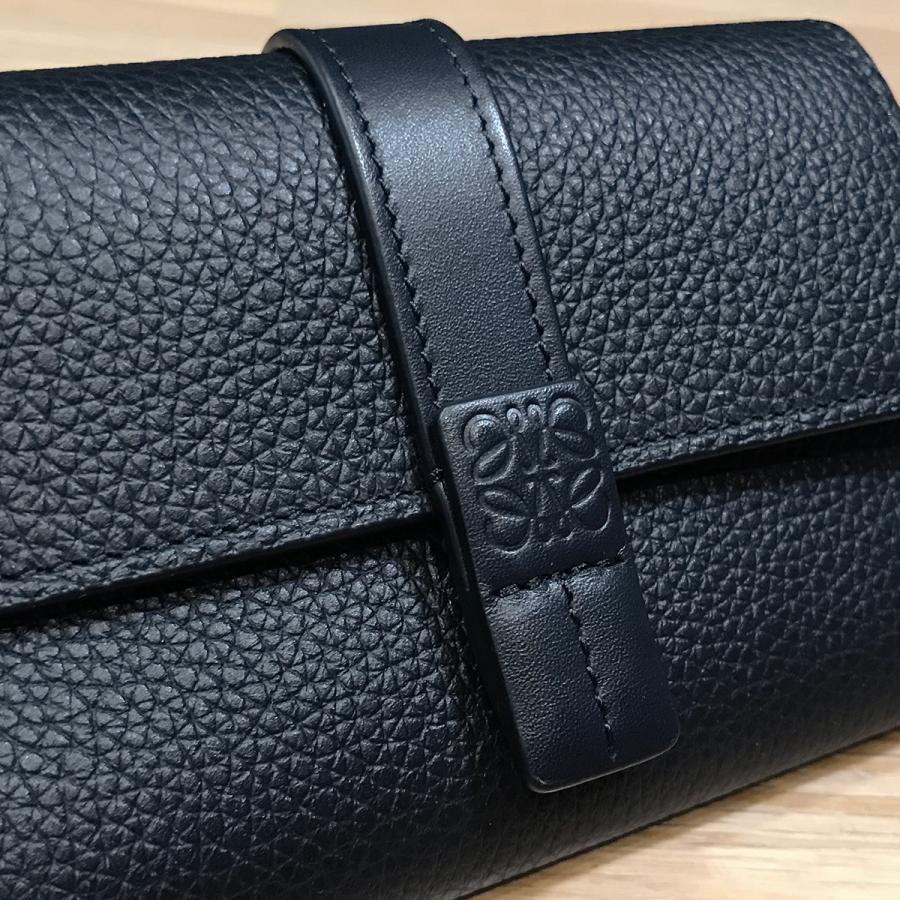 LOEWE 【新品未使用】ロエベ バーティカルウォレットスモール ブラック ソフトグレインレザー C660S86X01 3つ折り財布 ...