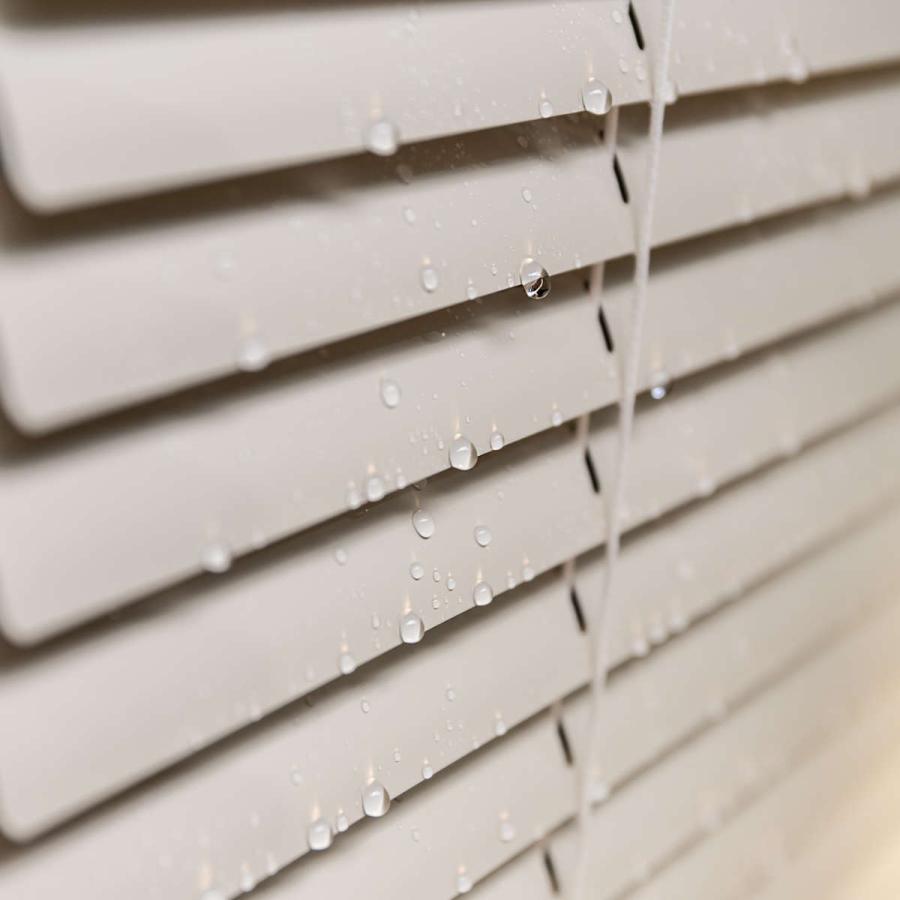 ブラインド アルミブラインド TOSO 遮熱コーティング 88×108cm 左右変換仕様 （ ブラインドカーテン カーテンレール カーテン ） :362421:お弁当グッズのカラフルボックス ...