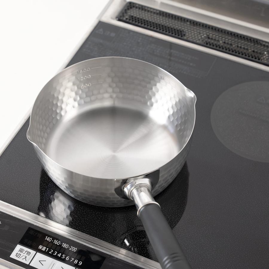 アーネスト 槌目雪平鍋 20cm 蓋付き 銀鱗 ステンレス製 日本製 （ 燕三条 Made in TSUBAME ガス火対応 雪平鍋 行平鍋 片手鍋 ガラス蓋付き ） : お弁当グッズの ...